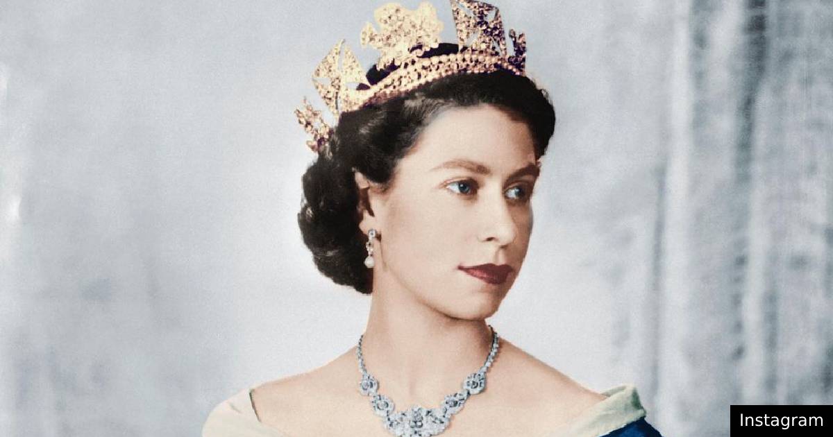 Como foi comemorado o dia de ascensão da rainha Elizabeth?